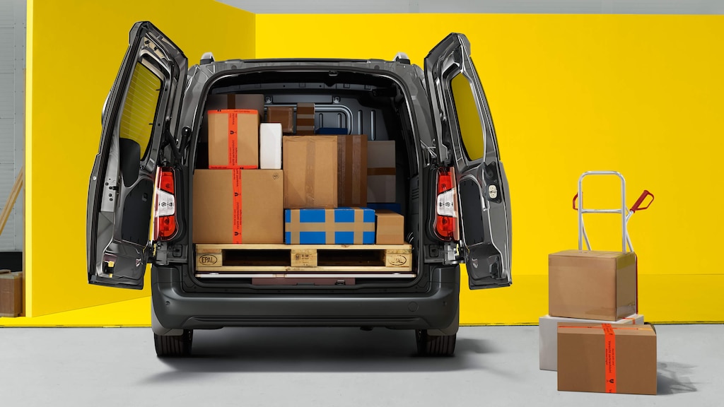 Opel Combo Cargo | The innovative Panel Van | Opel Jordan