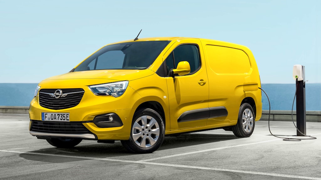 Opel Panel Vans | Flexible & Reliable | Opel