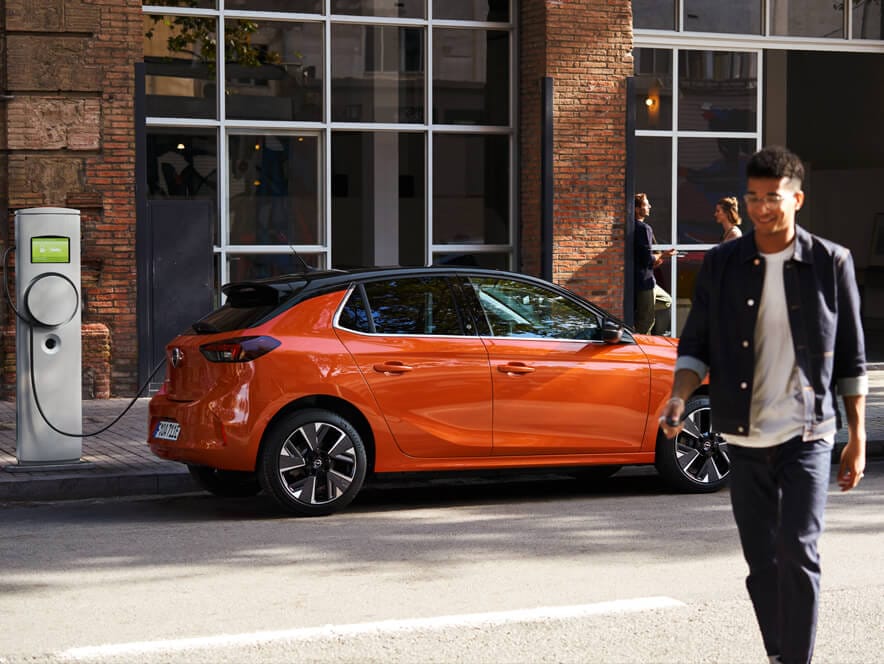 Opel Corsa-e | 100% electric car with big car technology | Opel Jordan